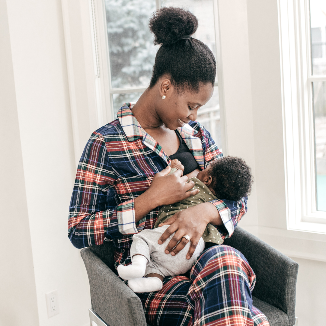 Creating a Cozy Breastfeeding Corner for the Holidays – BeauGen Mom